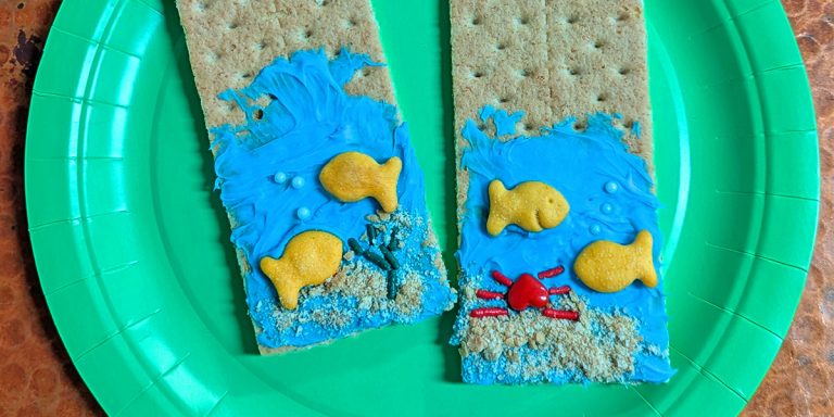 Snack Time: Under the Sea Graham Crackers | Cook Museum of Natural Science